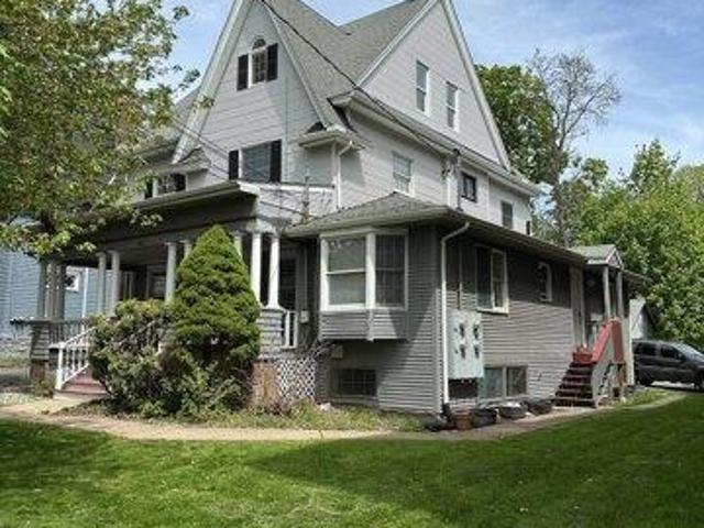 4 bedroom, Hartford CT 06105 104445190