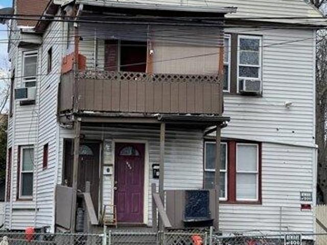 4 bedroom, Hartford CT 06120 LS101707313