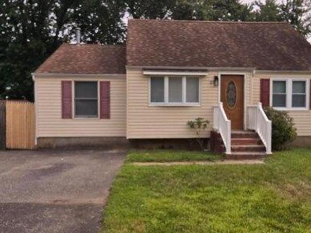 4 bedroom, Helmetta NJ 08828 102284634