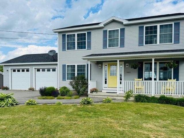 4 bedroom, Hermon ME 04401 102530126