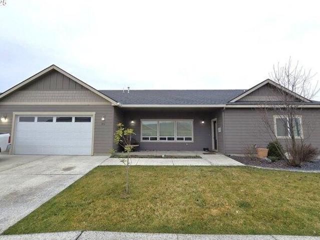 4 bedroom, Hermiston OR 97838 89728826