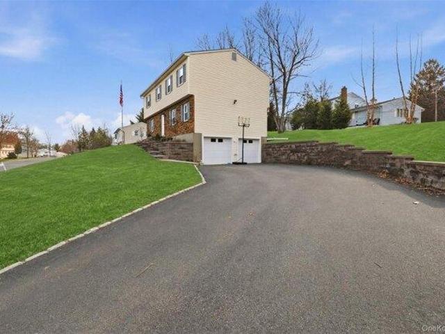 4 bedroom, Highland Mills NY 10930 105191011