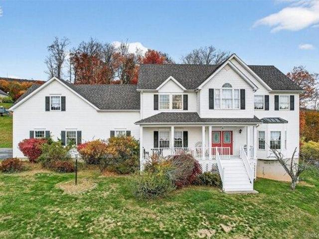 4 bedroom, Highland Mills NY 10930 LS101799177