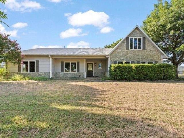 4 bedroom, Hillsboro TX 76645 LS93991168