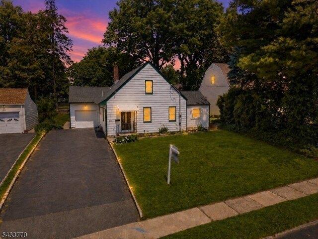 4 bedroom, Hillside NJ 07205 103626744