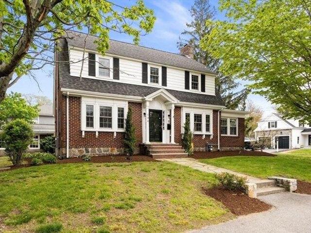 4 bedroom, Hingham MA 02043 102592070