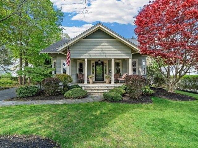 4 bedroom, Hingham MA 02043 102154457