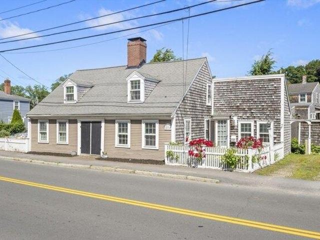 4 bedroom, Hingham MA 02043 102218763