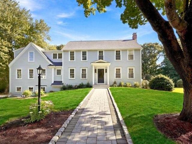 4 bedroom, Hingham MA 02043 105426862