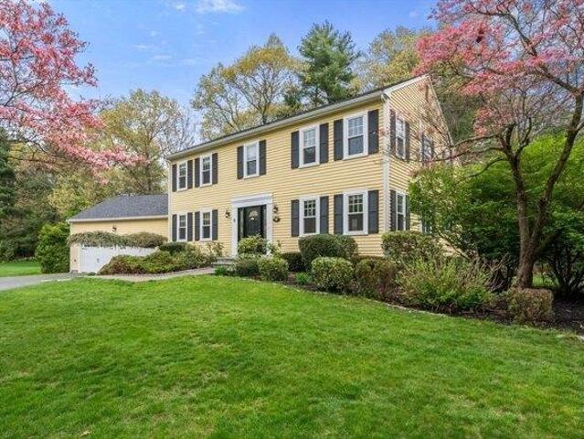 4 bedroom, Hingham MA 02043 LS102595957