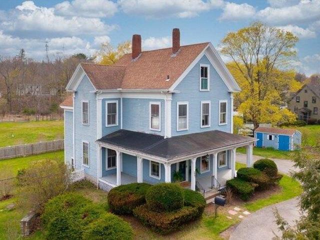 4 bedroom, Hingham MA 02043 LS102827953
