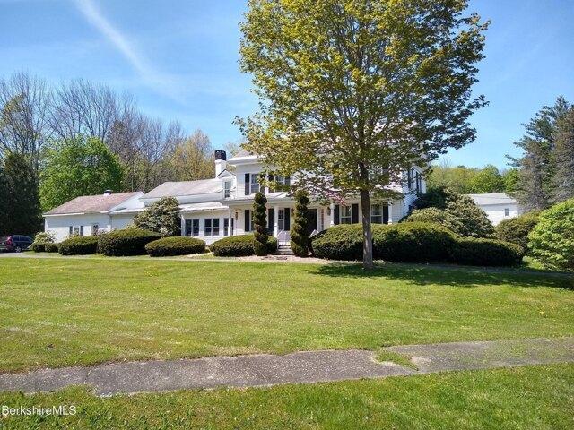 4 bedroom, Hinsdale MA 01235 LS102318061
