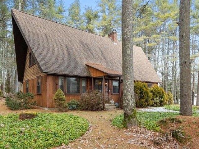 4 bedroom, Hubbardston MA 01452 LS101627325