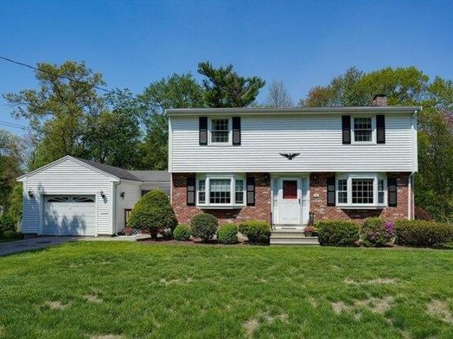4 bedroom, Hudson MA 01749 LS102799573