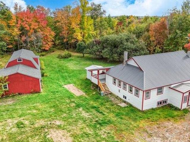 4 bedroom, Hudson ME 04449 104406942