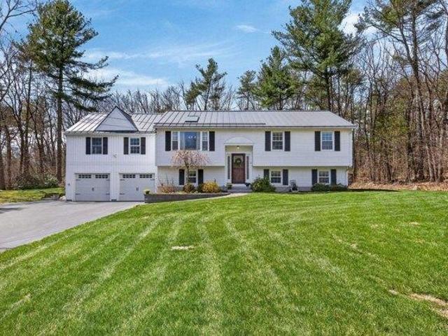 4 bedroom, Hudson NH 03051 LS102761678