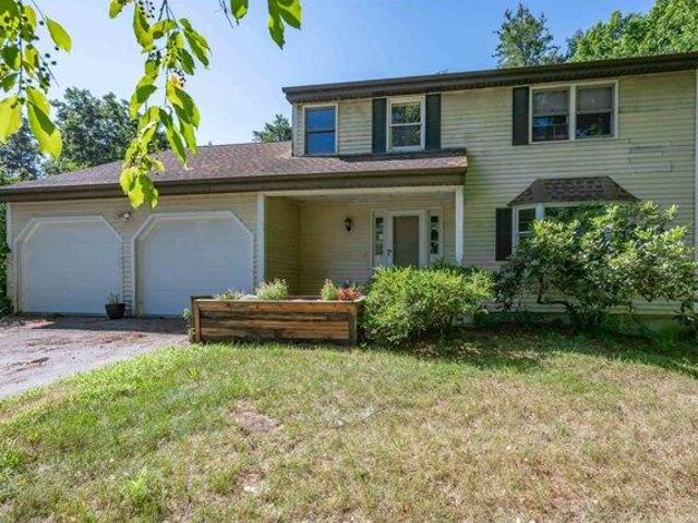 4 bedroom, Hudson NH 03051 104478934