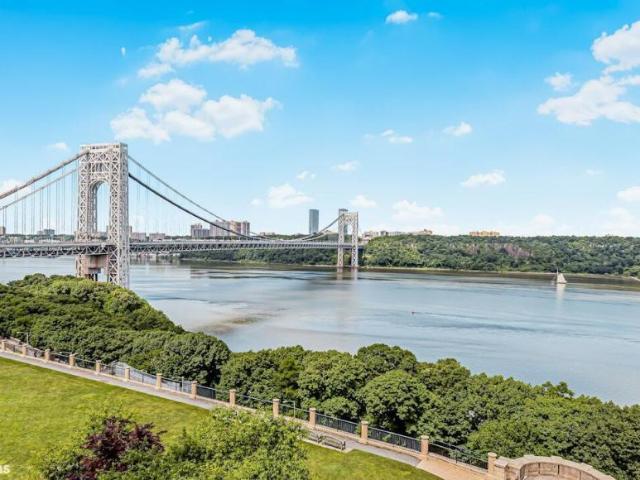 4 bedroom, Hudson Heights NY LS102244419