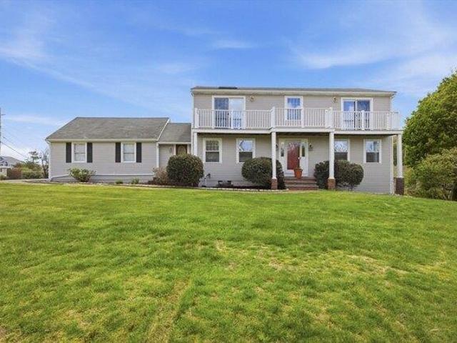 4 bedroom, Hull MA 02045 102477857