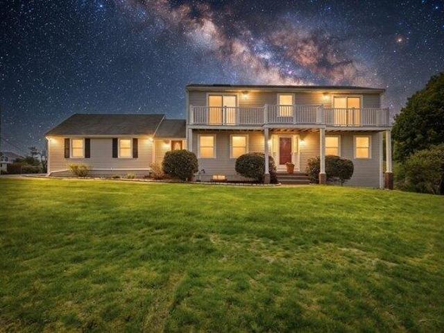 4 bedroom, Hull MA 02045 104540040