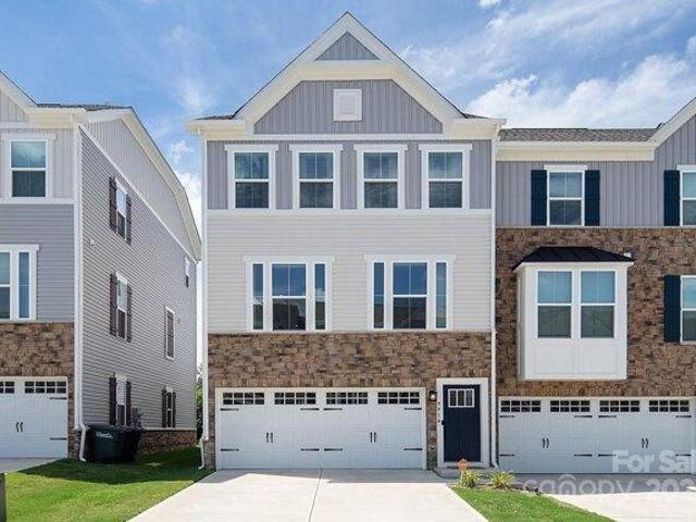 4 bedroom, Huntersville NC 28078 LS92837395