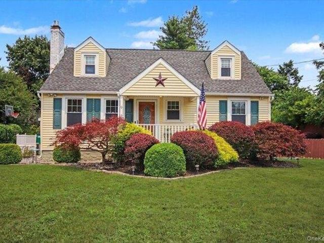 4 bedroom, Hyde Park NY 12538 104904287