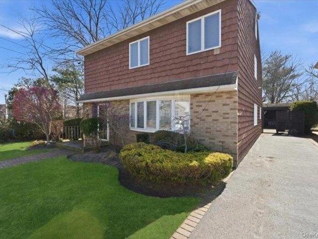 4 bedroom, Inwood NY 11096 101782607