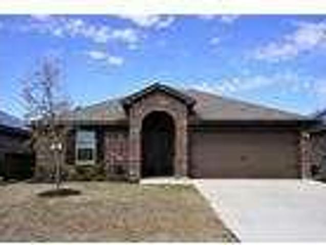 4 bedroom in Caddo Mills TX 75135