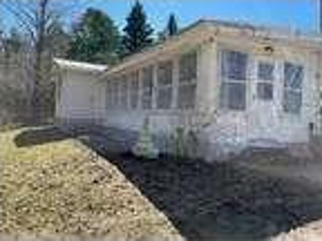 4 bedroom in Cheboygan MI 49721
