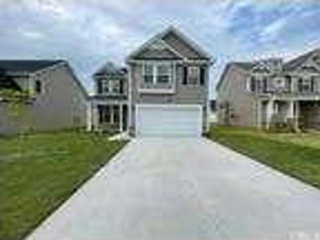 4 bedroom in Clayton North Carolina 27527