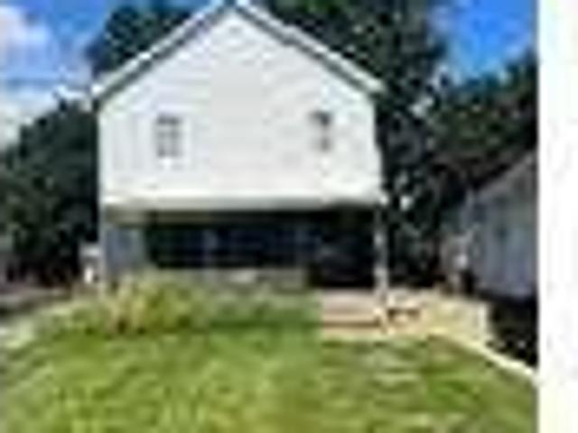 4 bedroom in Cleveland Ohio 44105