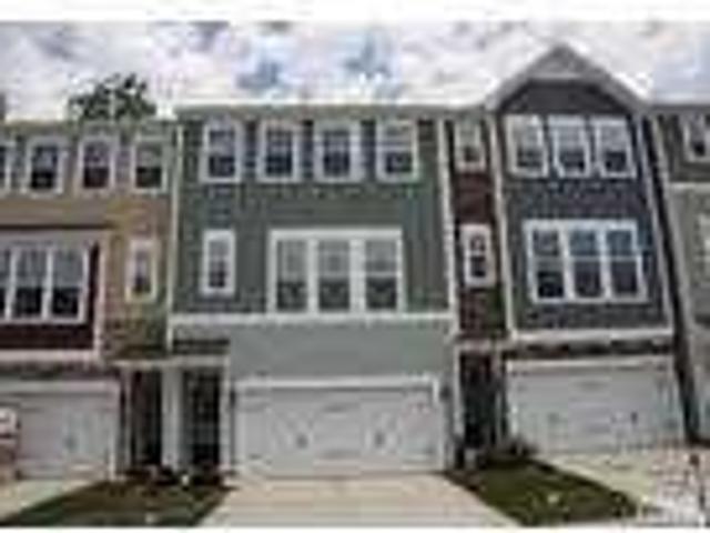 4 bedroom in Apex NC 27502