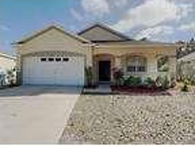 4 bedroom in Apollo Beach FL 33572