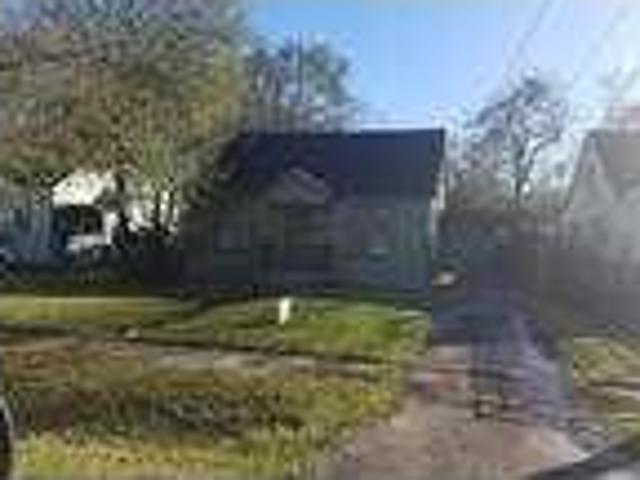 4 bedroom in Beaumont Texas 77705