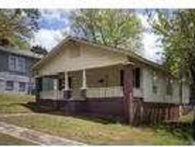 4 bedroom in Birmingham Alabama 35217