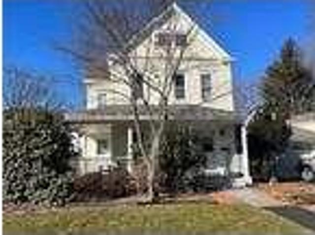 4 bedroom in Goshen NY 10924