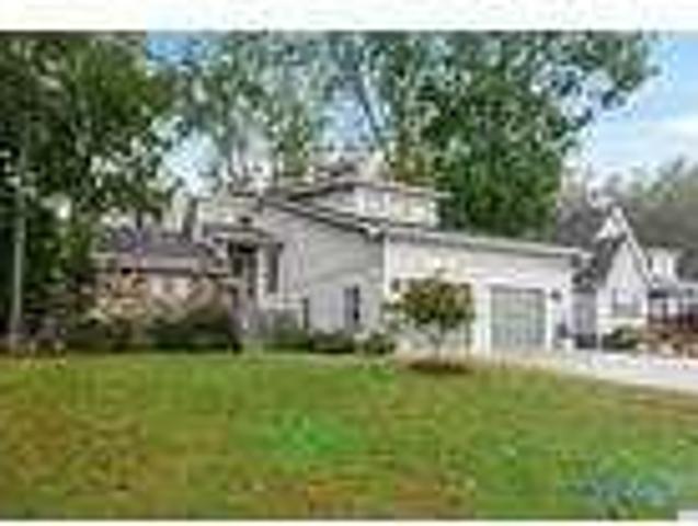 4 bedroom in Guntersville AL 35976