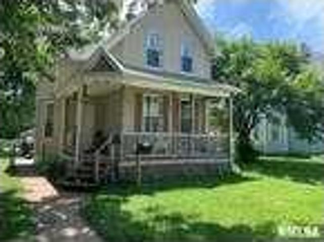 4 bedroom in Davenport Iowa 52802