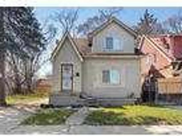 4 bedroom in Detroit MI 48227