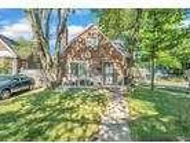 4 bedroom in Detroit MI 48235