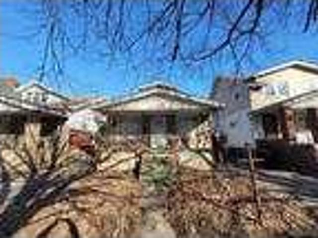 4 bedroom in Detroit MI 48238