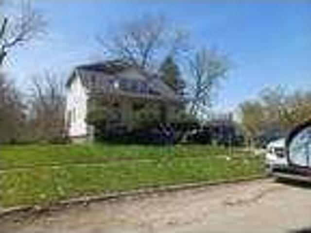 4 bedroom in Detroit Michigan 48238