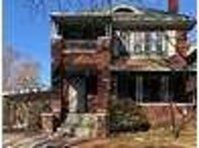 4 bedroom in Detroit Michigan 48238