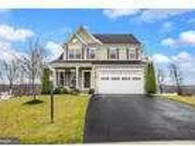 4 bedroom in Delta PA 17314