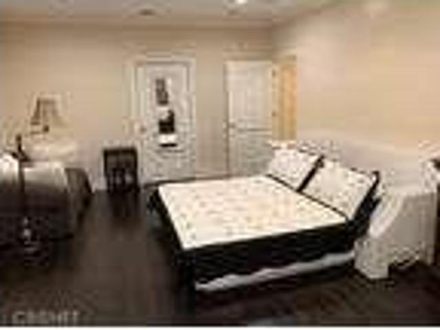 4 bedroom in Encino California 91436
