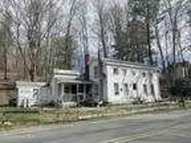 4 bedroom in East Nassau NY 12062