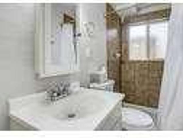 4 bedroom in Fountain CO 80817