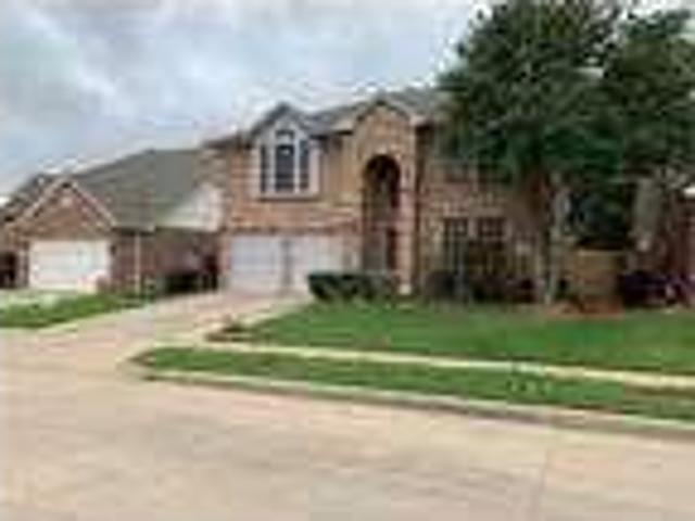 4 bedroom in Fort Worth Texas 76040