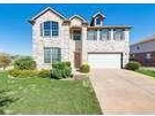 4 bedroom in Fort Worth TX 76108