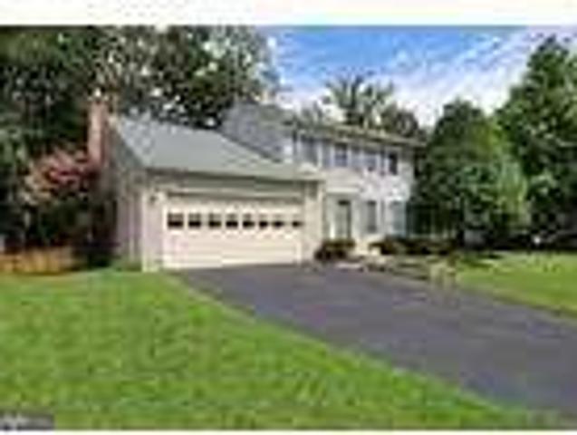 4 bedroom in Fairfax Station Virginia 22039